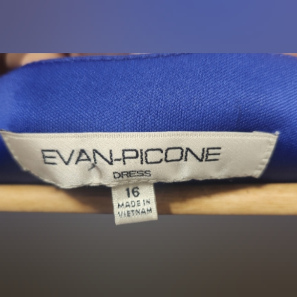 Evan Picone | Dresses | Evan Picone Royal Blue Midi Dress | Poshmark